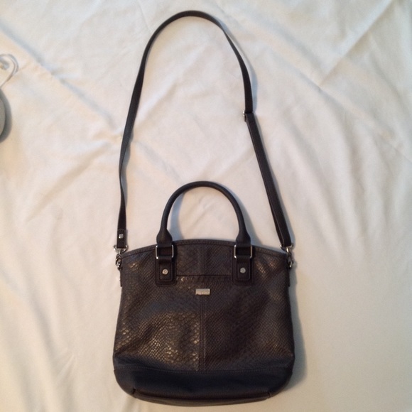 thirty-one | Bags | Jewell Thirty One City Charcoal Color Hand Bag ...